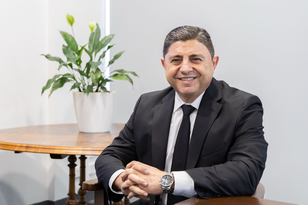 Western Alumnus Ray Dib: Doing an MBA his way